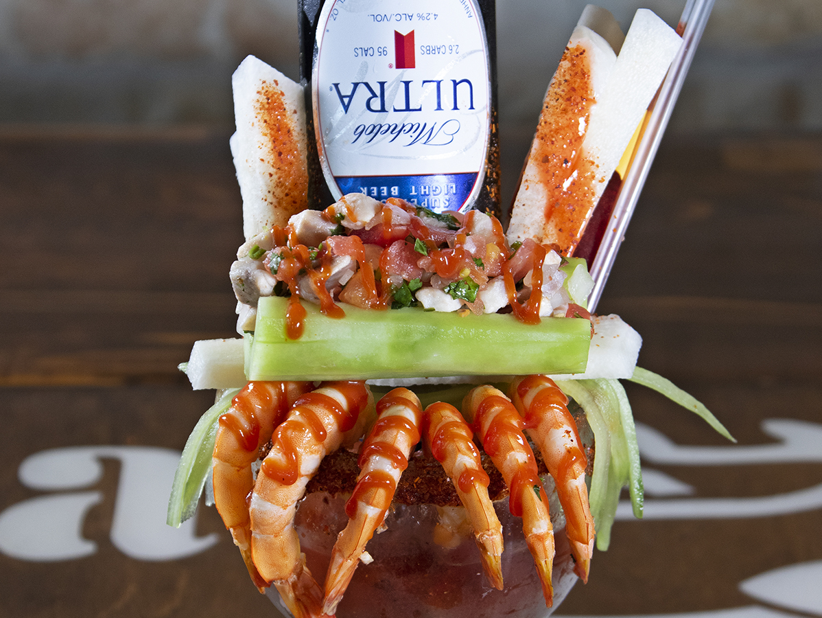 Michelada Coral - Mariscos